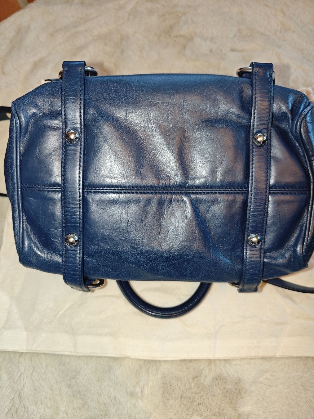 Miu Miu Vitello Lux Bow Bag (D'occasion) à Agarn pour CHF 500 – avec ...