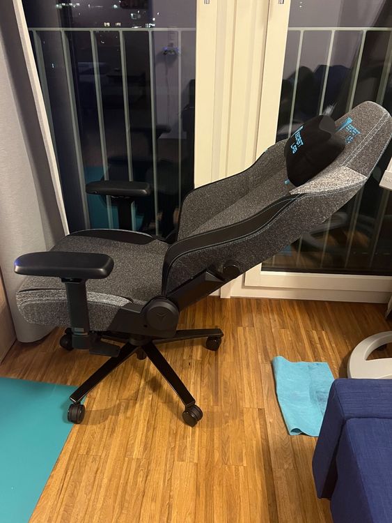 Secretlab Gaming Stuhl, Top Zustand, wenig gebraucht! (Neu (gemäss ...