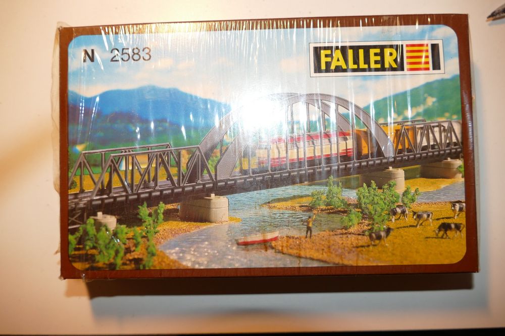 Faller N: Bogenbrücke mit 2 Vorflut-Brücken (Neu und originalverpackt ...