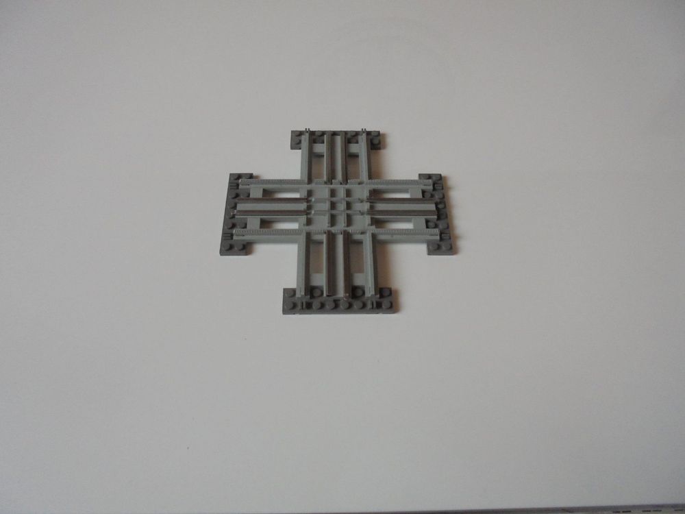 LEGO - EISENBAHN - 12 VOLT - KREUZUNG | Kaufen auf Ricardo