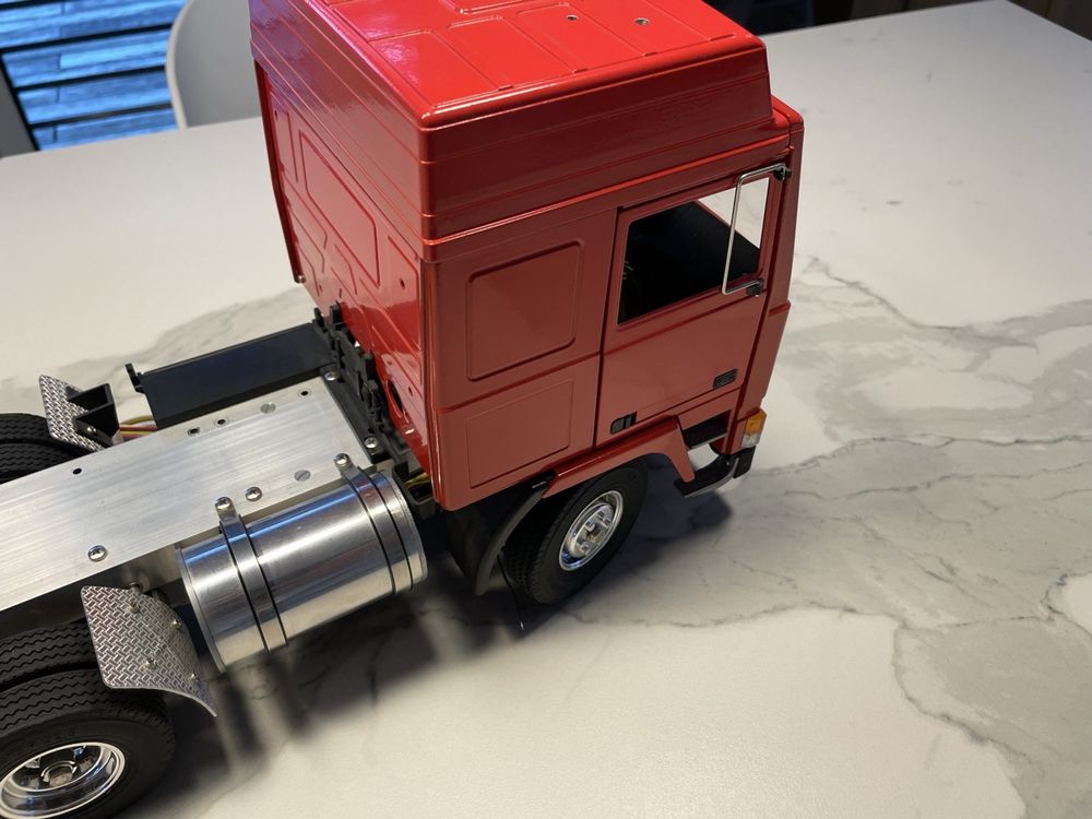Wedico Volvo Lastwagen mit Tankauflieger (Neu (gemäss Beschreibung)) in ...