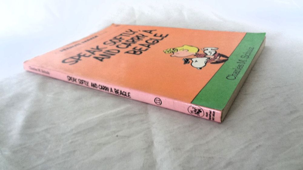 Snoopy - Speak softly & Carry A Beagle / Softcover Englisch (Gebraucht ...