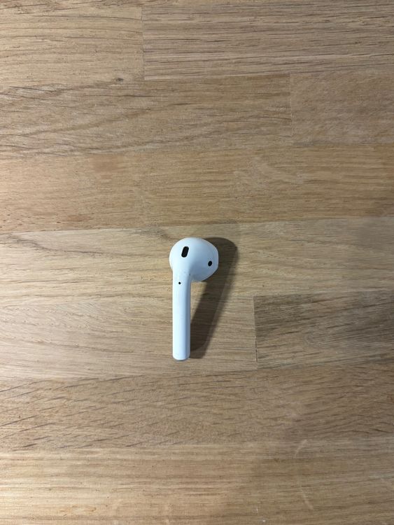 Rechter Apple AirPods (Gen. 2) (Gebraucht) in Arbon für CHF 15 – mit ...