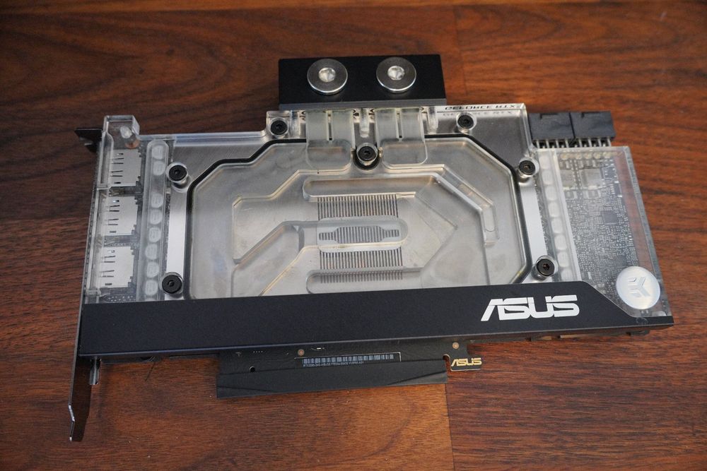 ASUS GeForce RTX 3090 EKWB 24GB - Wasserkühlung (Gebraucht) in Zürich ...