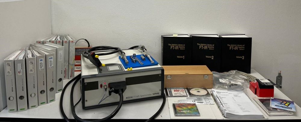 Büchi NIRFlex N-400 Spectrophotometer (Gebraucht) in Niederdorf für CHF ...