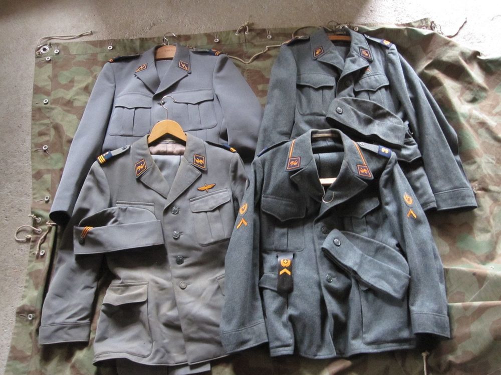 Lot Uniformen Ord.49 Luftwaffe (Gebraucht) in Worb für CHF 56 – mit ...