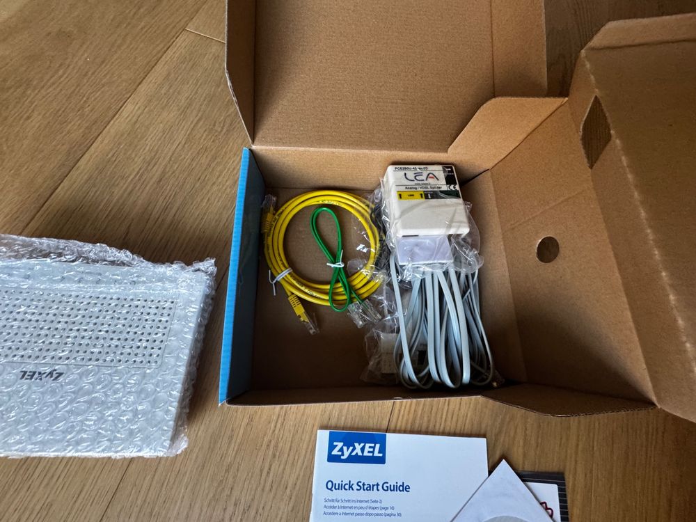 Zyxel Router P-870H-I, VDSL2, 4-Port Switch, Top Zustand (Neu und ...