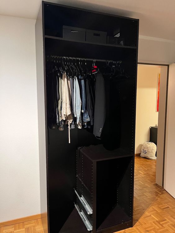 Schwarz IKEA PAX Schrank | Kaufen auf Ricardo