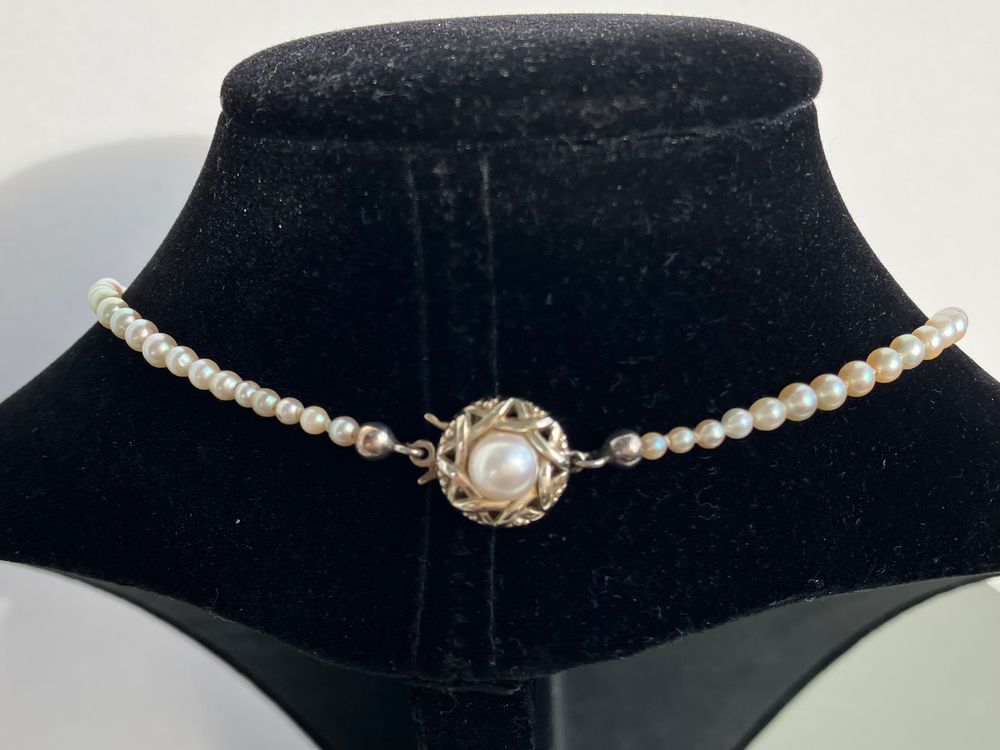 Echte Perlenkette 44 cm mit Schloss aus Echtgoldd 585 (Gebraucht) in ...