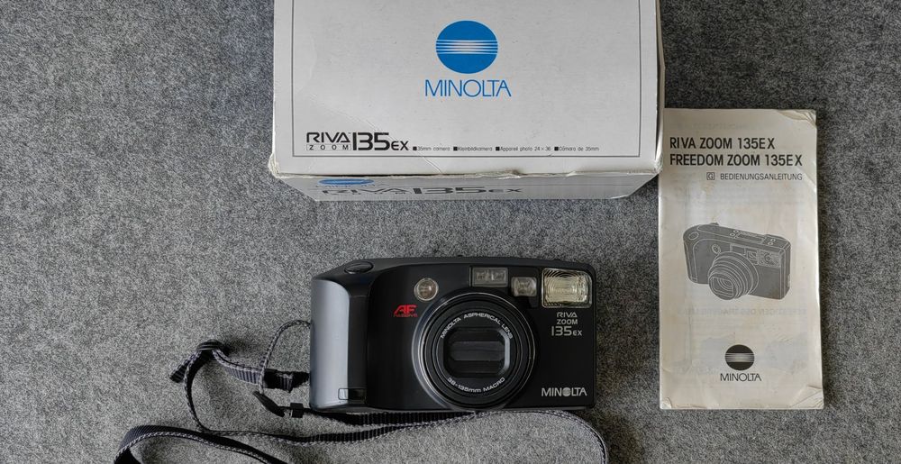 Minolta RIVA Zoom 135ex Analogkamera für 35mm Film (Gebraucht) in ...