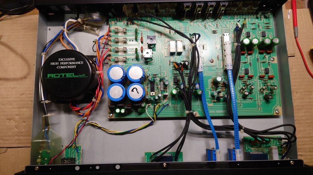 Preamplifier ROTEL RC-870BX (Gebraucht) in Balerna für CHF 250 – mit ...