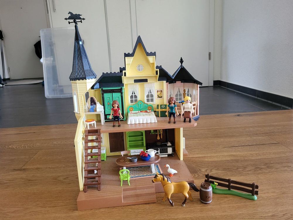 PLAYMOBIL Spirit Luckys glückliches Zuhause 9475 inkl. 9476 (Gebraucht ...