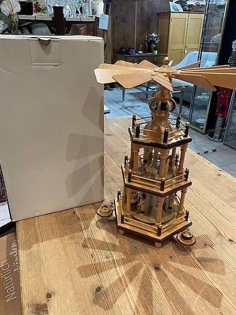 Original Holzpyramide von Günter Flath & Sohn Seiffen (Gebraucht) in ...