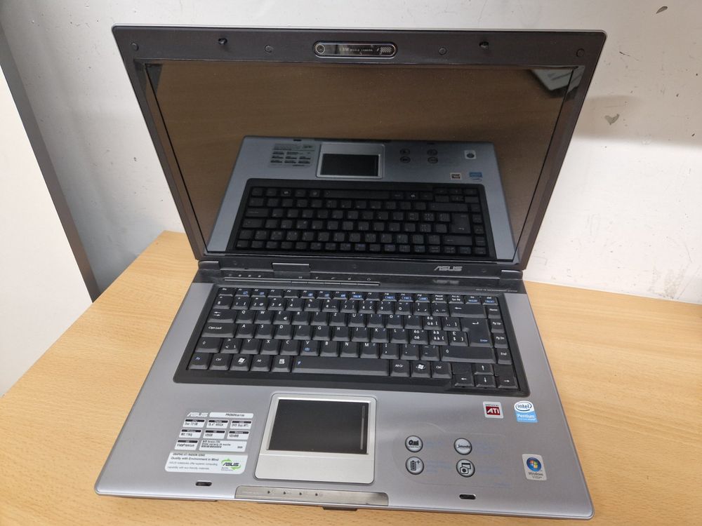 ASUS PRO50V-AP012C Notebook (Gebraucht) in Sitterdorf für CHF 6 – mit ...