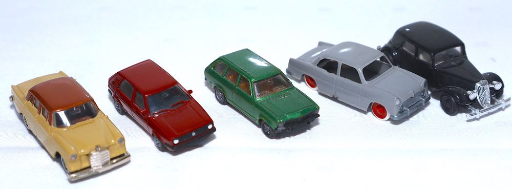 DIVERSE MODELL AUTOS IN HO 1:87 (Neu und originalverpackt) in Ipsach ...