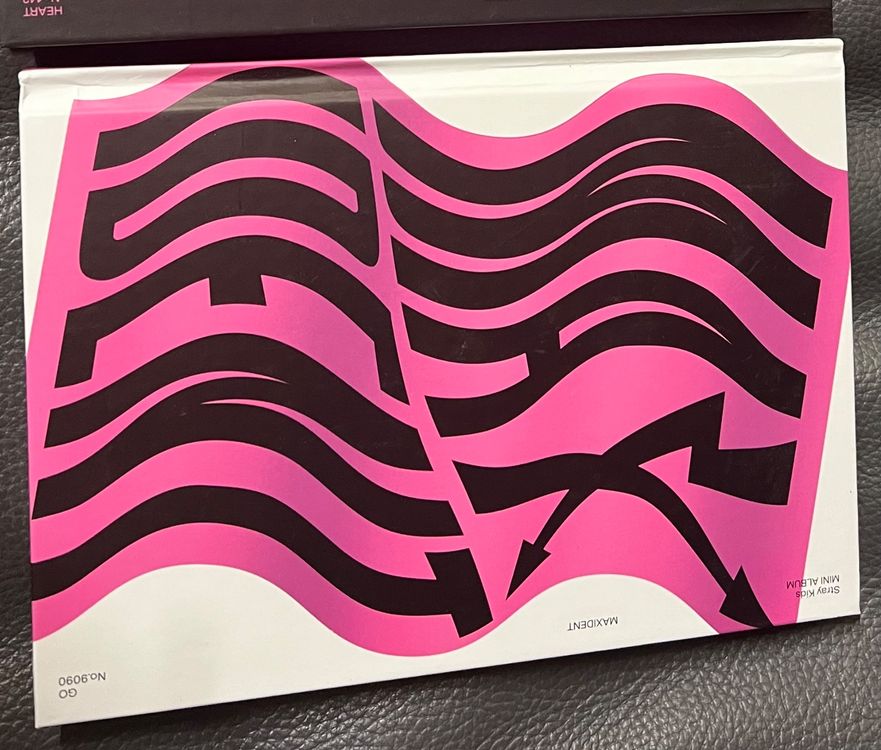 Stray Kids MAXIDENT Album (Limited Edition//GO No.9090) (Gebraucht) in ...