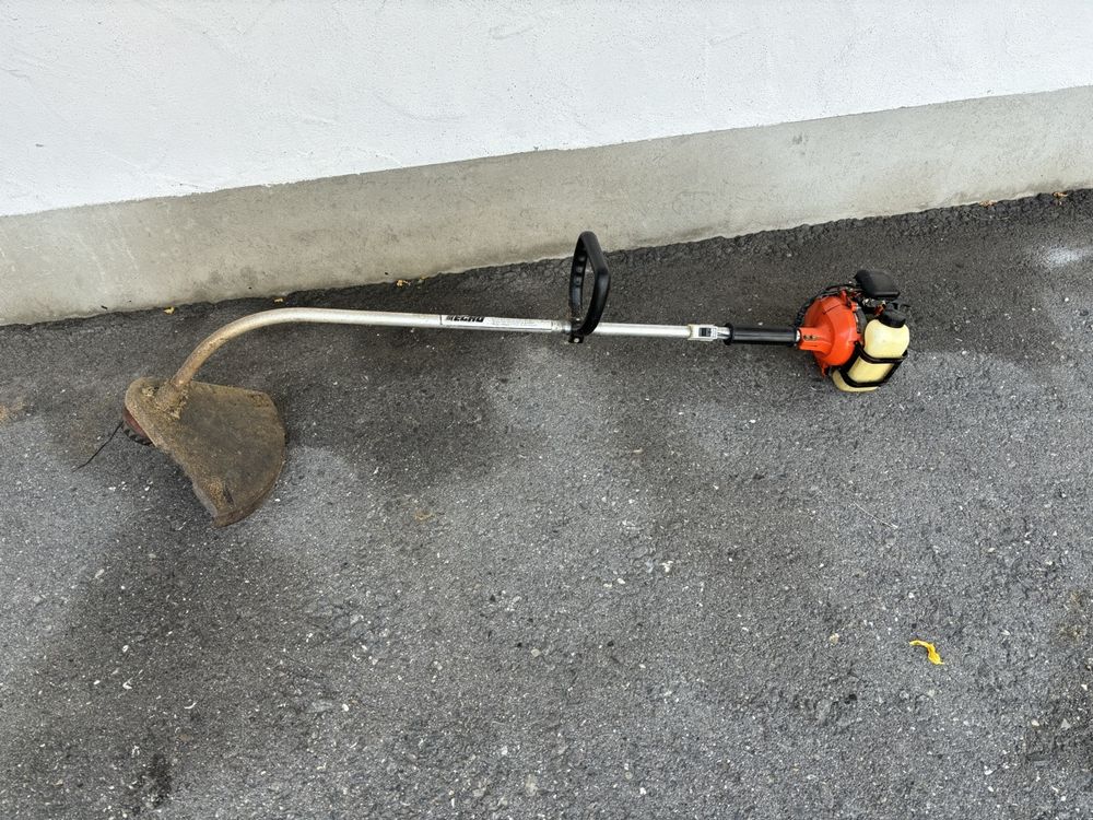 Rasentrimmer ECHO GT 2010 (Defekt) in Latterbach für CHF 10 – nur ...