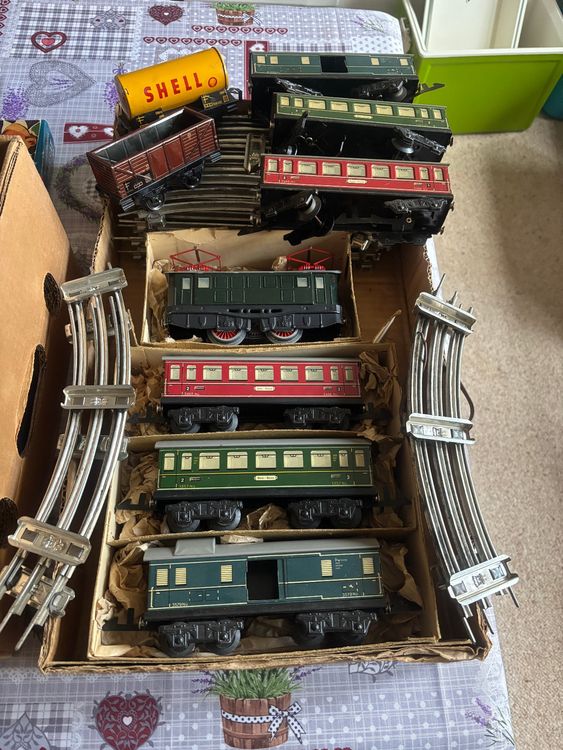 JOHANN DISTLER, locomotive avec 8 wagons, rail, voir photo (Gebraucht ...