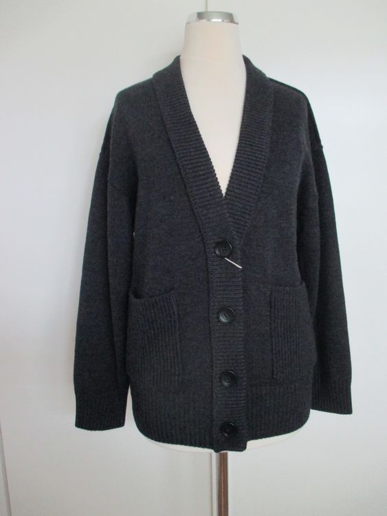 UNIFORM Burberry Cardigan grau S - 100% merino extra fine (Neu (gemäss ...