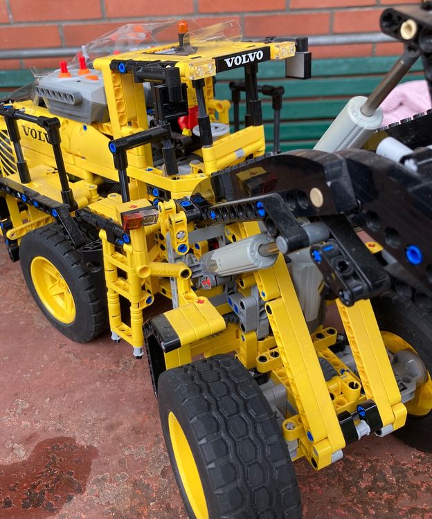 Lego 42030 Volvo L350F Radlader | Kaufen auf Ricardo