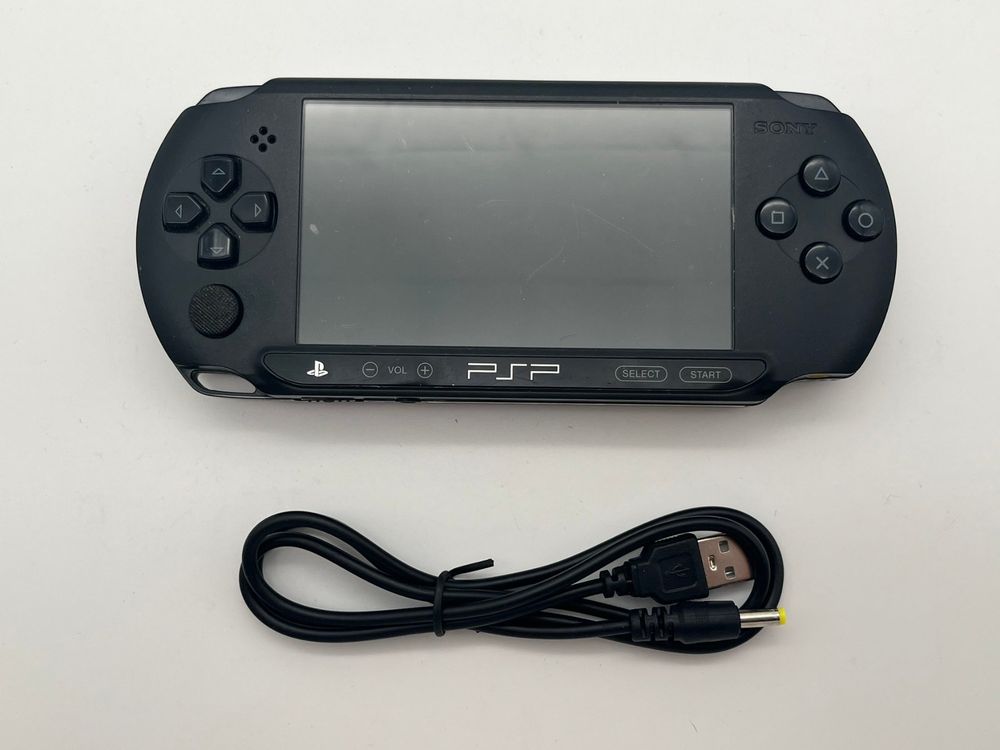 Sony Psp Retro Console original Playstation Portable (Gebraucht) in ...