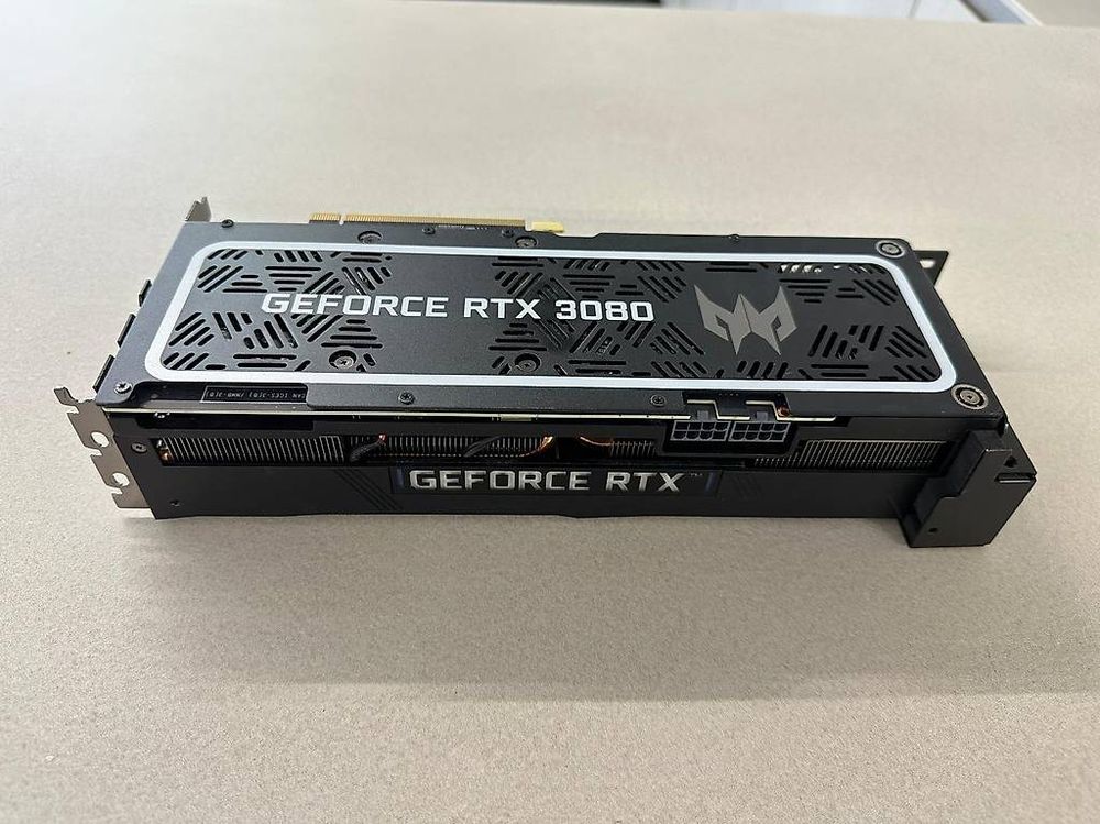 RTX 3080 10GB GDDR6X (PREDATOR) defekt / für Ersatzteile (Gebraucht) in ...