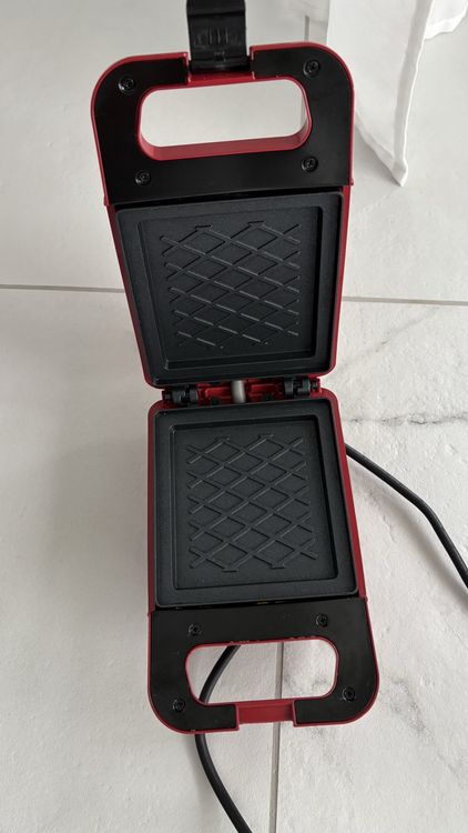 Betty Bossi Sandwich Maker (Gebraucht) in Seengen für CHF 3 – mit ...