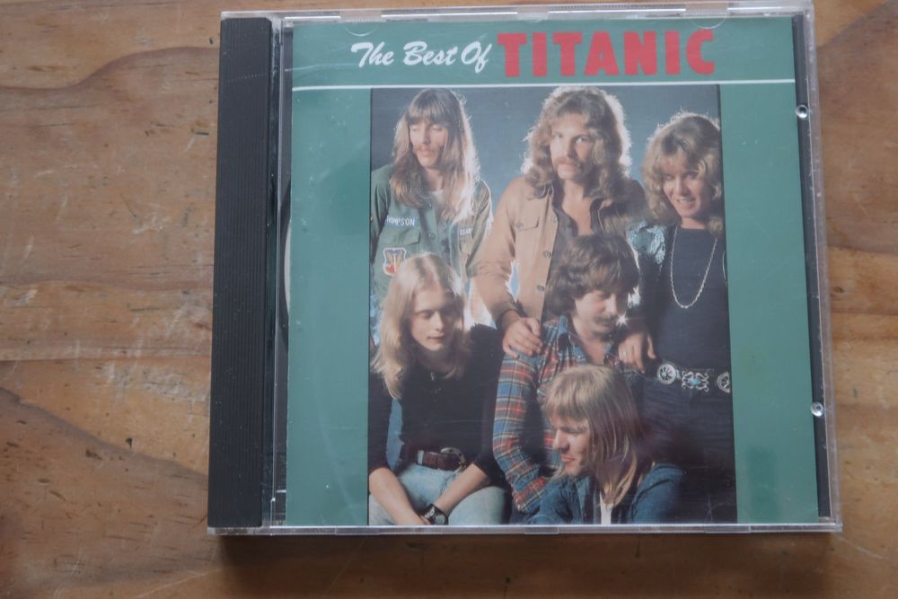 TITANIC - THE BEST OF - CD (Gebraucht) in Basel für CHF 4 – mit Lieferung auf Ricardo kaufen