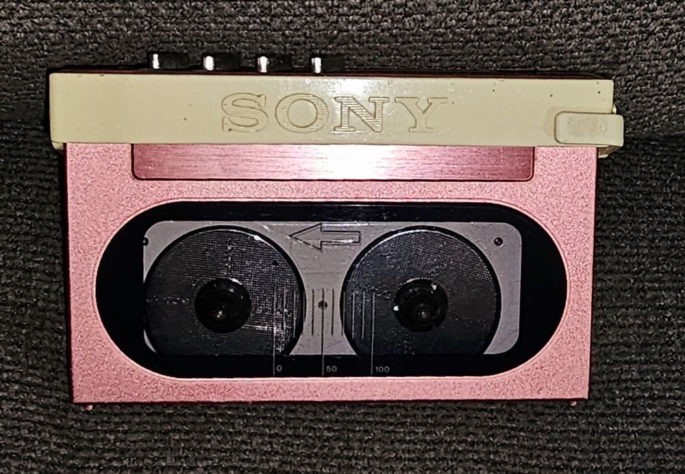SONY"WM-20" rare walkman (Defekt) in LAUSANNE für CHF 99 – mit ...
