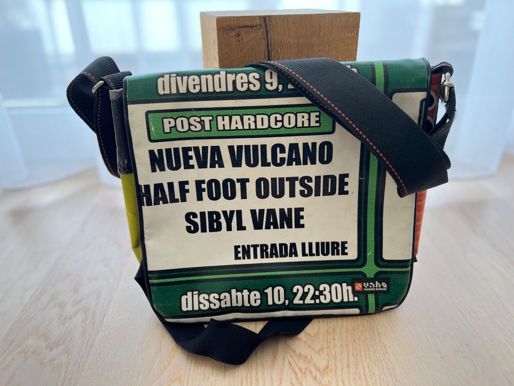 Vaho - Unikat Tasche - aus Planen und Schläuchen (Gebraucht) in für CHF ...