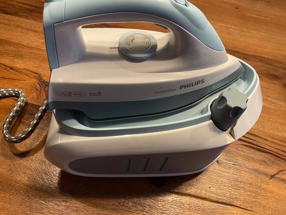 Philips Compact Care Bügeleisen (Gebraucht) in für CHF 20 – nur ...
