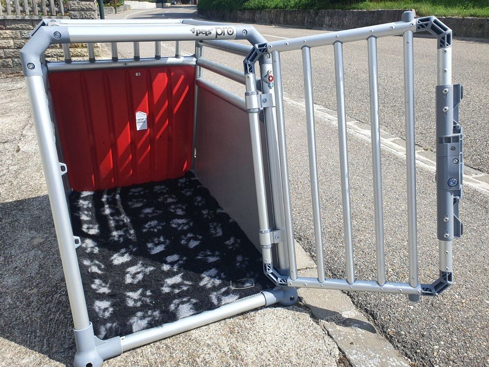 4pets PRO 2 M Hundebox "neuwertig" (Gebraucht) in Metzerlen für CHF 245 ...