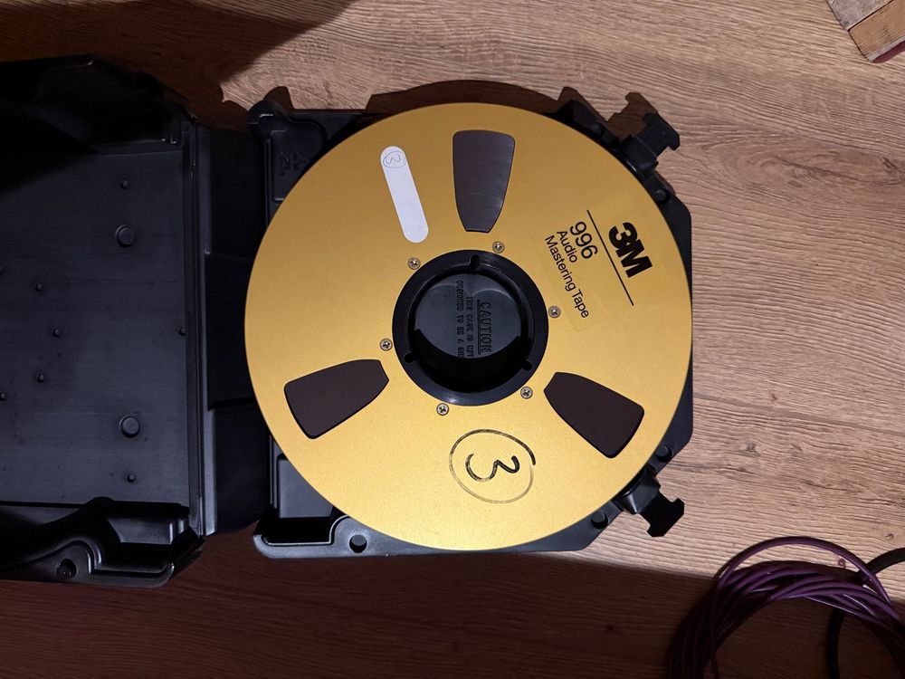 Tonbänder 2“ 3M 996 und 226, Ampex 465 (Gebraucht) in Dietlikon für CHF 40 – nur Abholung auf ...