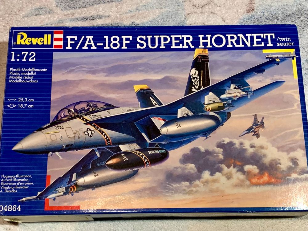 Revell F/A-18F Super Hornet Jolly Rogers Red Rippers 1/72 | Kaufen auf ...