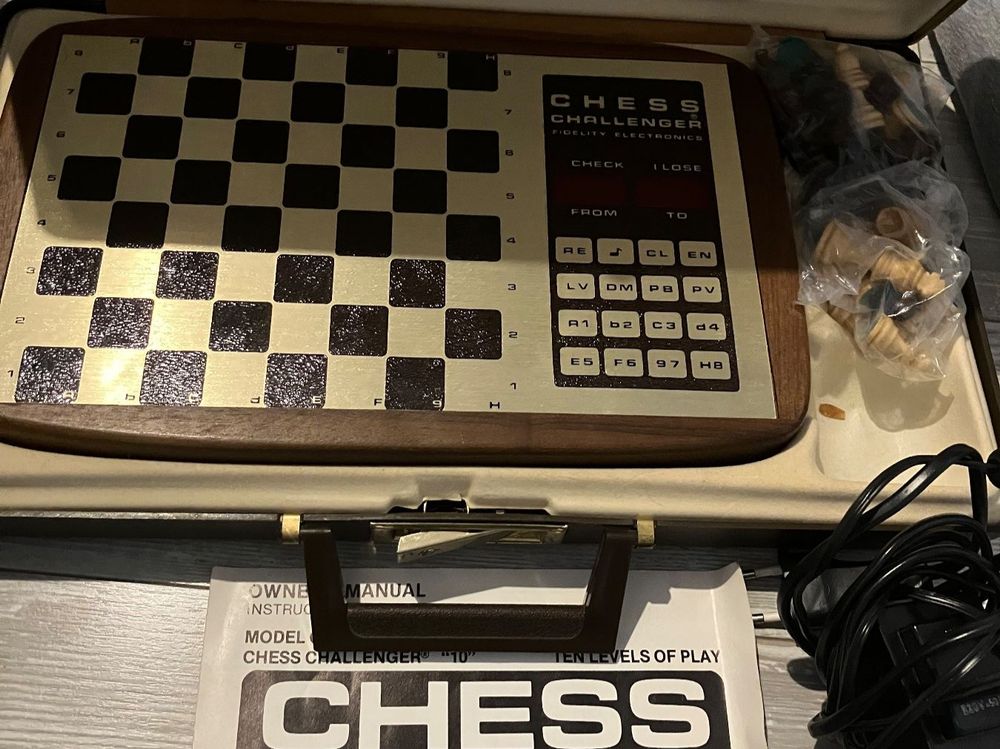 Vintage Schachcomputer "Chess Challenger" mit Anleitung (Gebraucht) in ...