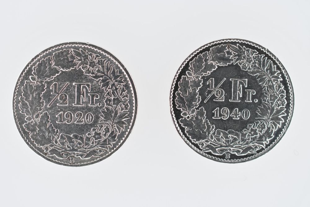 50 Rappen Jahrgang 1920 und 1940 schöner Zustand (Gebraucht) in Dürnten für CHF 5 – mit ...