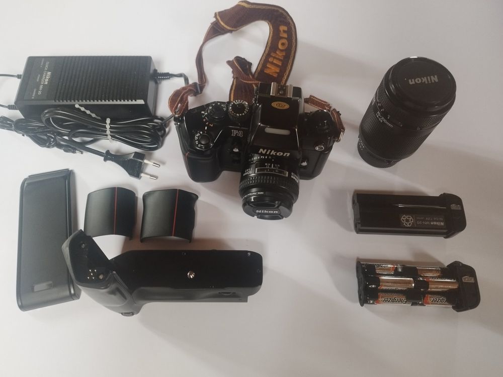 Nikon F4E (MB-23), Film getestet, wie neu, mit viel Zubehör | Kaufen ...