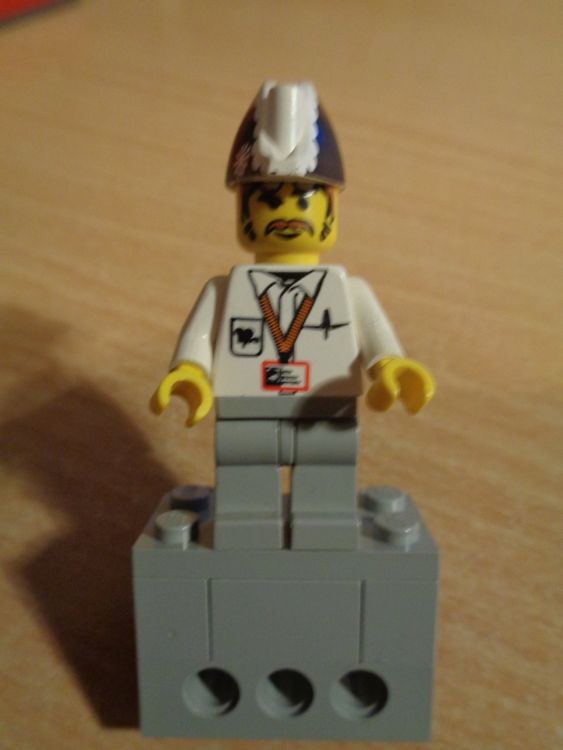 1 Lego-Figur ohne Sockel(14-9) | Kaufen auf Ricardo