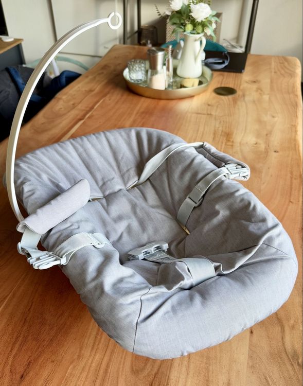 Stokke Tripp-Trapp Newbornschale inkl. Spielbogen (Gebraucht) in ...