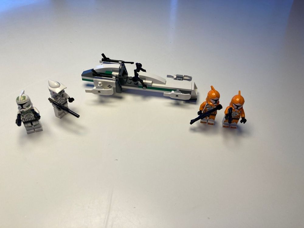 7913 LEGO Star Wars The Clone Wars Clone Trooper Battle Pack (D ...