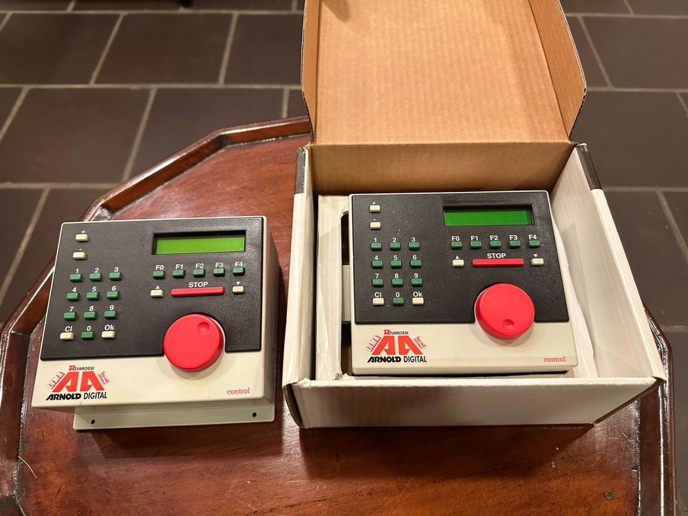2x Arnold Digital Control 86210 (Gebraucht) in Luzern für CHF 10 – mit ...