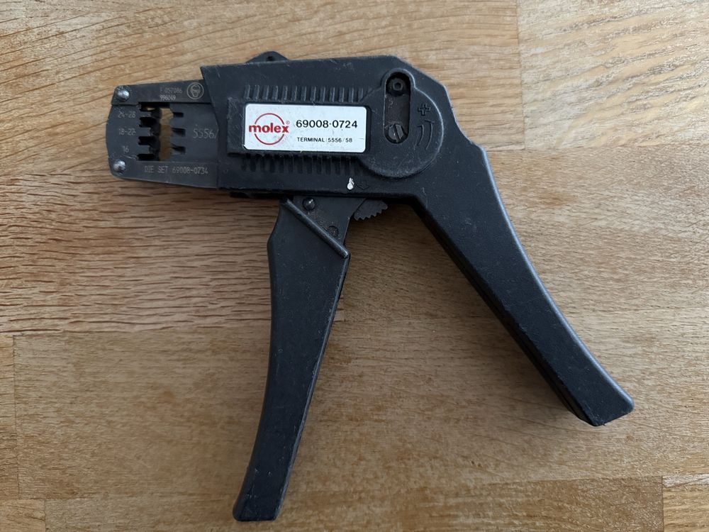 Molex Hand Crimpzange 69008-0724 | Kaufen auf Ricardo