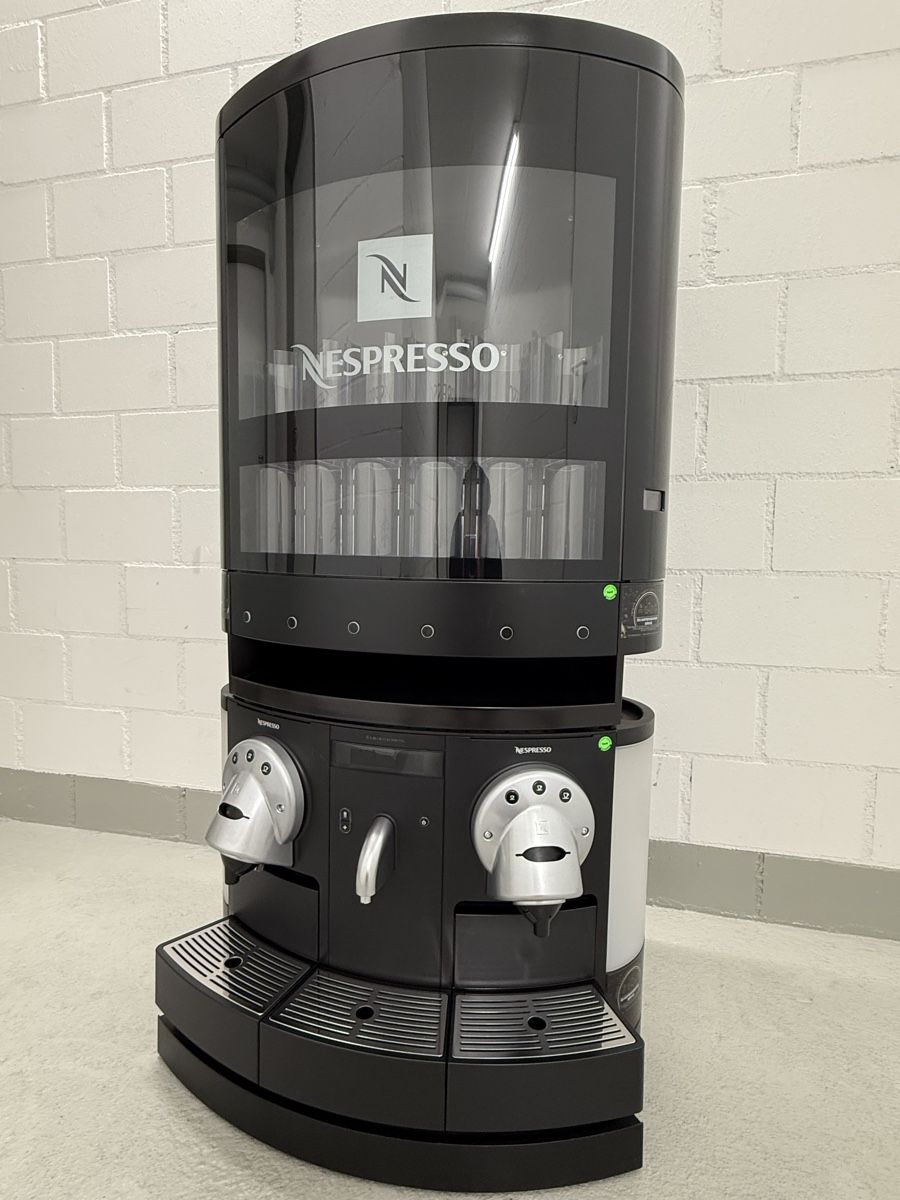 Nespresso Gemini CS 200 inkl Dispenser (Gebraucht) in Bachenbülach für ...