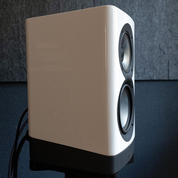 Elac Navis ARB-51 High-End Aktivlautsprecher Paar Neuwertig | Kaufen ...