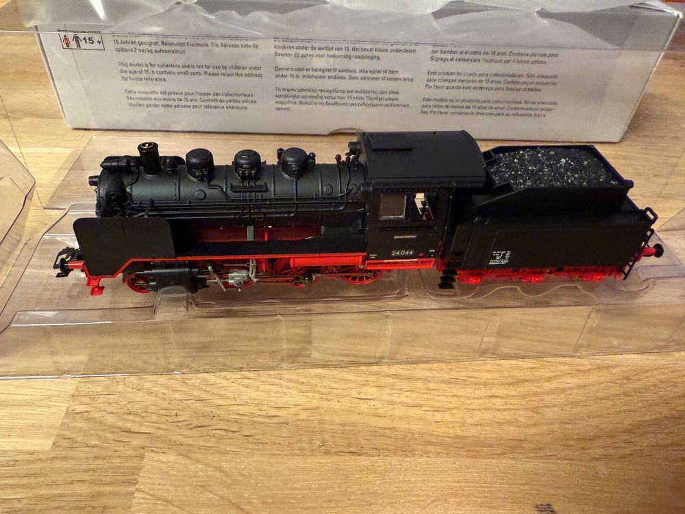 Märklin 36244 Klassiker Baureihe 24 MFX Sound NEU NEUF (Neu und originalverpackt) in Carouge GE ...