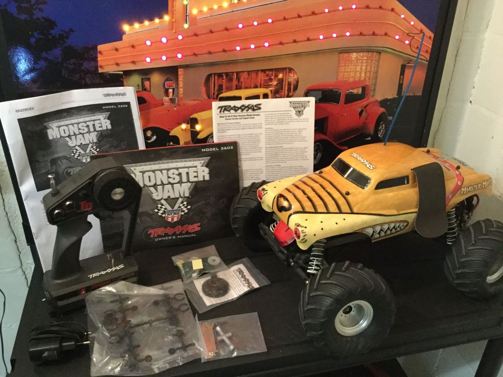 Rc Traxxas Monster Mutt (Gebraucht) in für CHF 90 – mit Lieferung auf ...