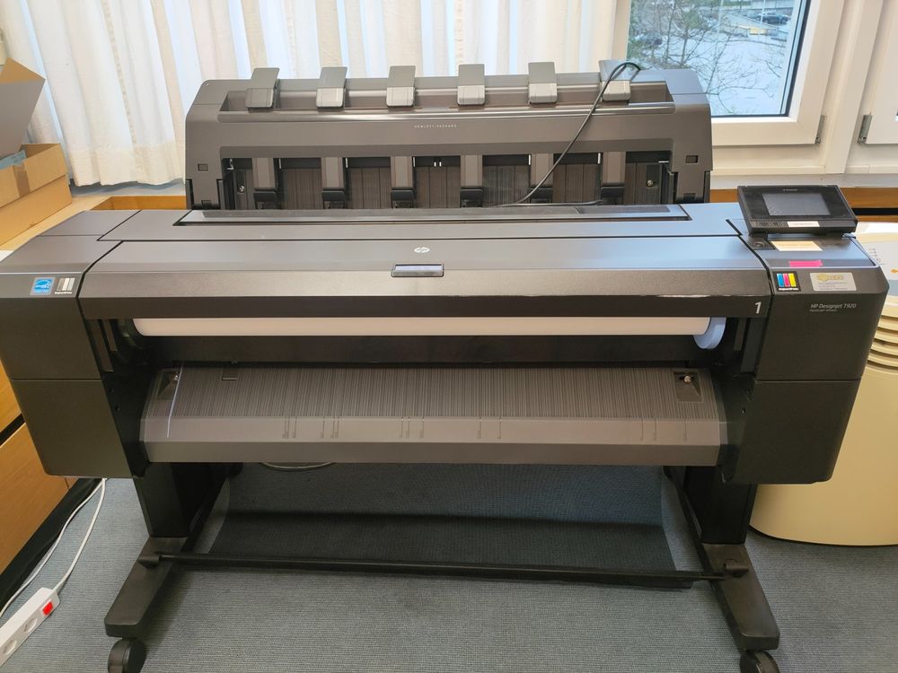 Kaum benutzter Plotter HP Designjet T920 (Gebraucht) in Bergdietikon ...