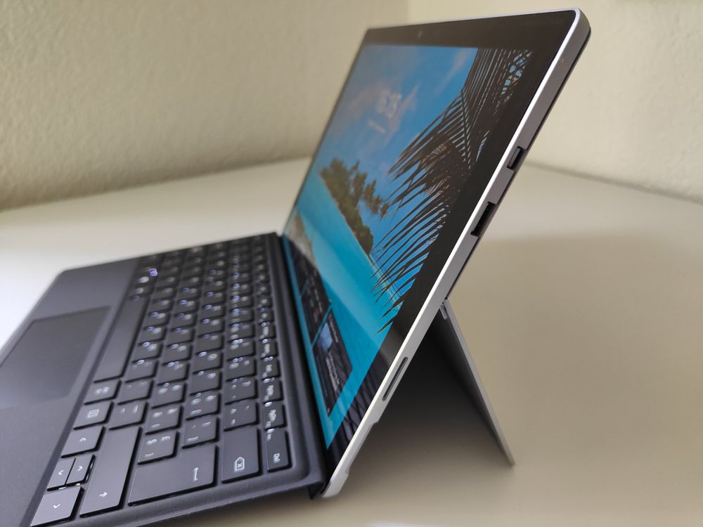 Microsoft Surface Pro 5 2.6GHz, Windows 11 Pro & Office 2021 (Gebraucht) in Winkel für CHF 299 ...