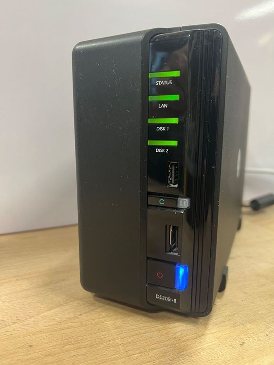 Synology Disk Station DS209+II (2x4000GB HD) (Gebraucht) in Münsingen ...
