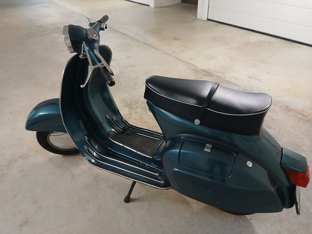 Vespa sprint 125 vnl2 (Gebraucht) in Buochs für CHF 5300 – nur Abholung auf Ricardo kaufen